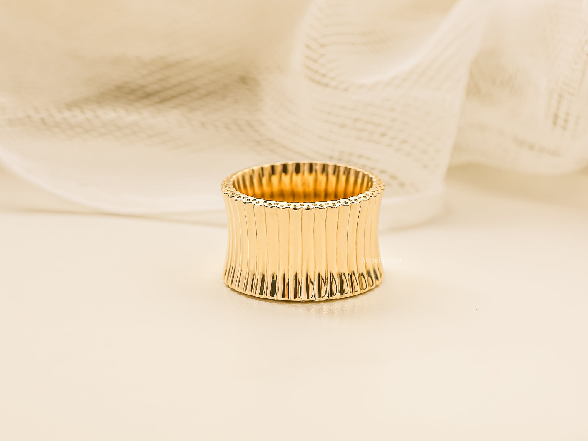 Kobelli Custom Tailored Ribbed Solid Gold Wide Ring