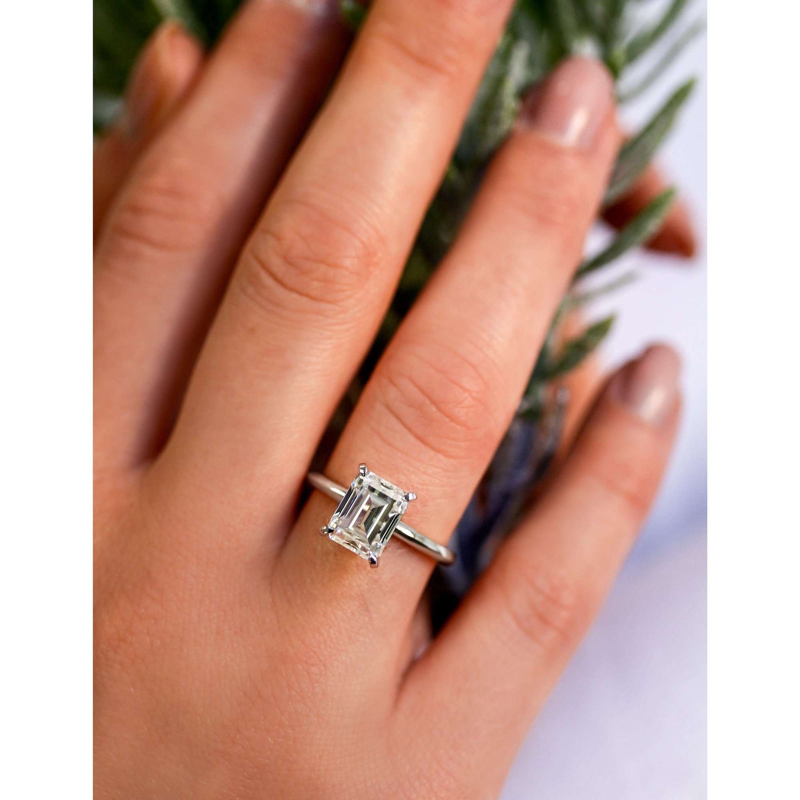 Kobelli 2.5ct Emerald Moissanite Solitaire Engagement Ring