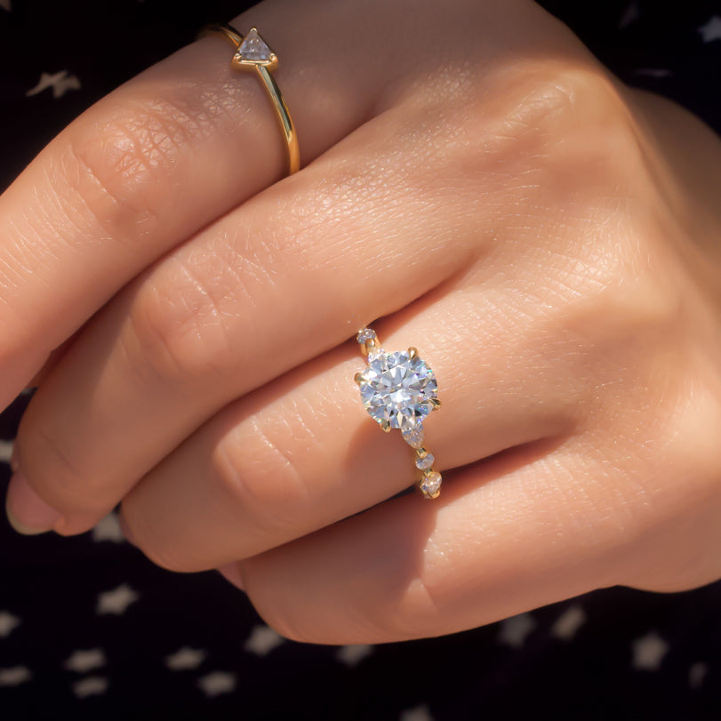 Kobelli 2.53ctw Round Moissanite and Lab Grown Diamonds Scalloped ...