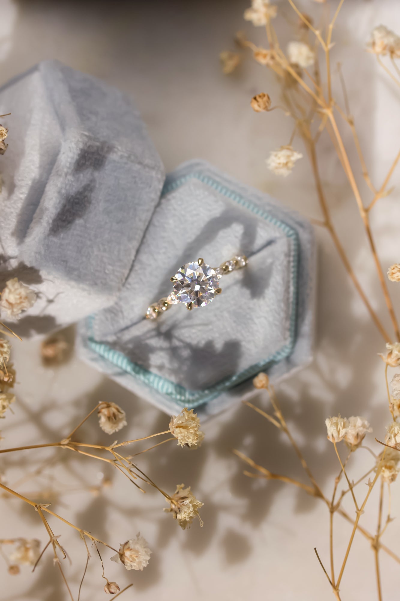 Kobelli 2.53ctw Round Moissanite and Lab Grown Diamonds Scalloped ...